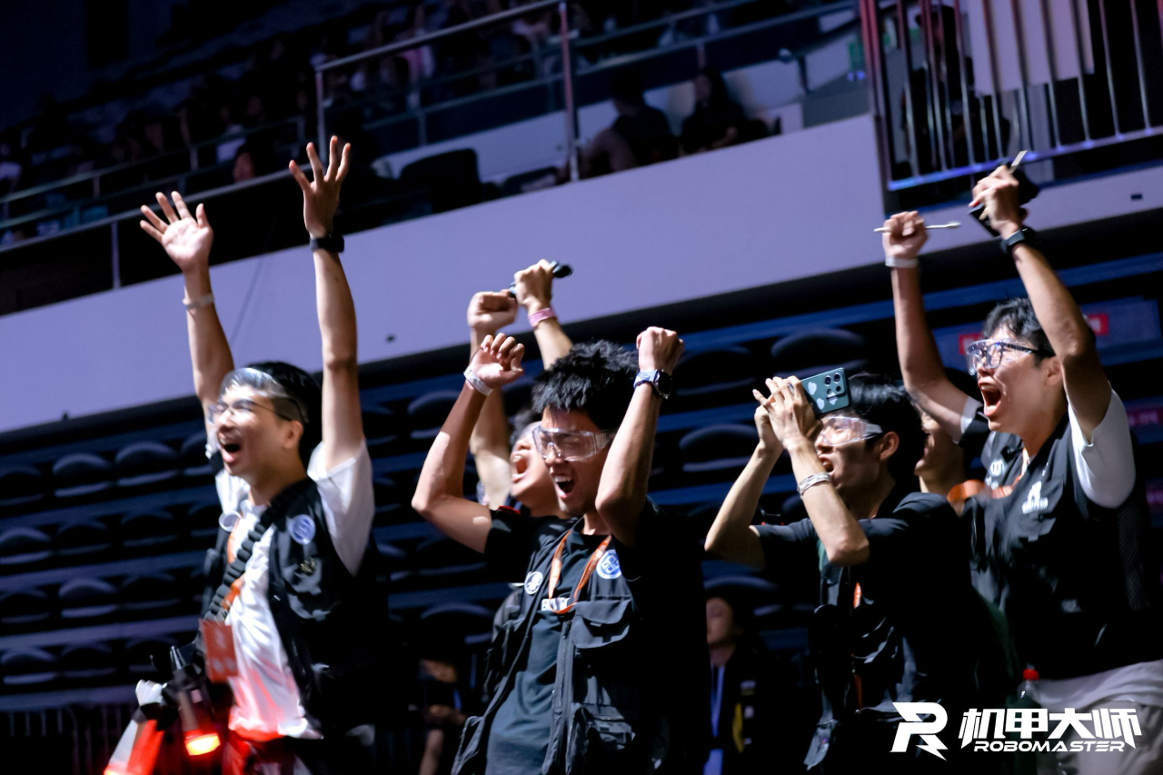 中南大学FYT机器人队晋级2024 RoboMaster机甲大师全国总决赛-自动化学院官方网站